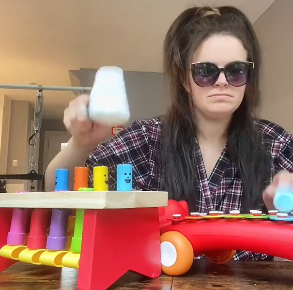 Talented Mom Goes Viral for Doing Kid-Friendly Covers of Popular Songs ...