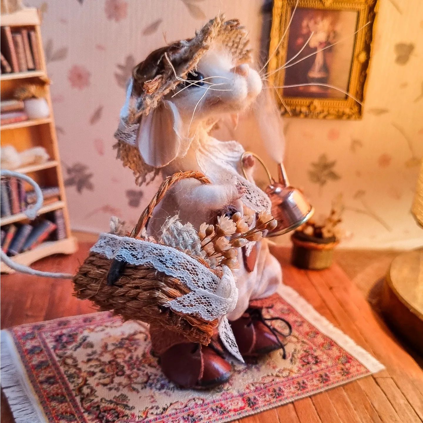 Brazilian Artist Makes Adorable Felted Mice Dressed in Whimsical ...